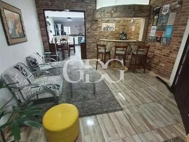 Casa / Sobrado para Venda em Caxias do Sul/RS Kayser 2 Quartos