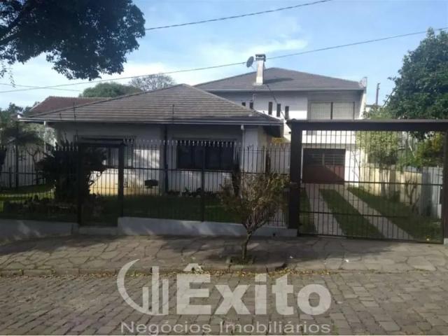 Casa / Sobrado para Venda em Caxias do Sul/RS Kayser 3 Quartos