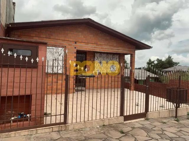 Casa / Sobrado para Venda em Caxias do Sul/RS Kayser 3 Quartos