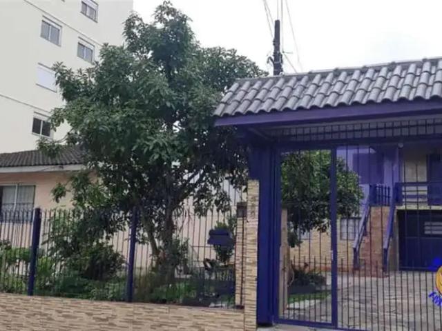 Casa / Sobrado para Venda em Caxias do Sul/RS Kayser 5 Quartos