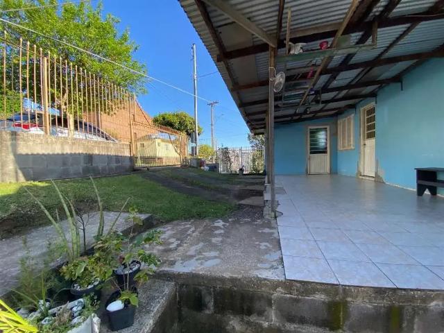 Casa / Sobrado para Venda em Caxias do Sul/RS Kayser 5 Quartos