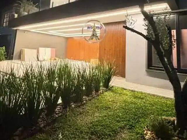Casa / Sobrado para Venda em Caxias do Sul/RS Interlagos 3 Quartos