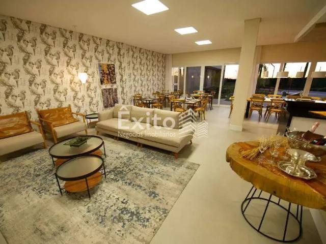 Casa / Sobrado para Venda em Caxias do Sul/RS Interlagos 3 Quartos