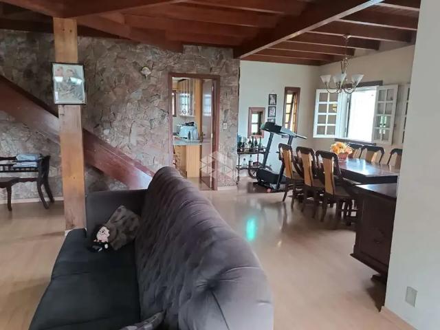 Casa / Sobrado para Venda em Caxias do Sul/RS Jardim América 3 Quartos
