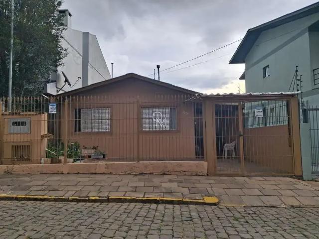 Casa / Sobrado para Venda em Caxias do Sul/RS Jardim América 3 Quartos