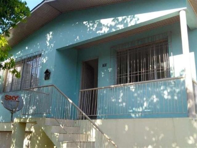 Casa / Sobrado para Venda em Caxias do Sul/RS Jardim América 4 Quartos