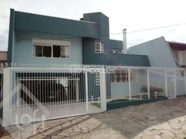 Casa / Sobrado para Venda em Caxias do Sul/RS Madureira 3 Quartos