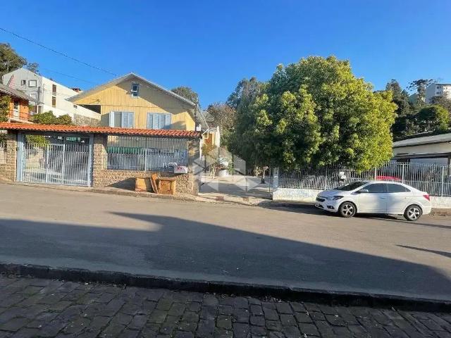 Casa / Sobrado para Venda em Caxias do Sul/RS Marechal Floriano 10 Quartos