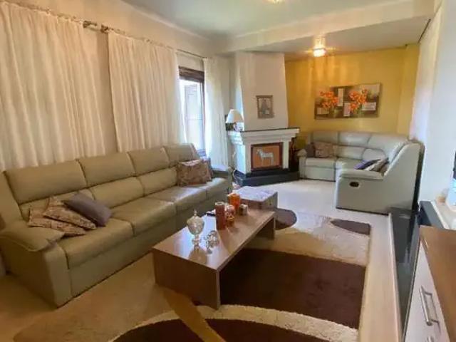 Casa / Sobrado para Venda em Caxias do Sul/RS Marechal Floriano 4 Quartos
