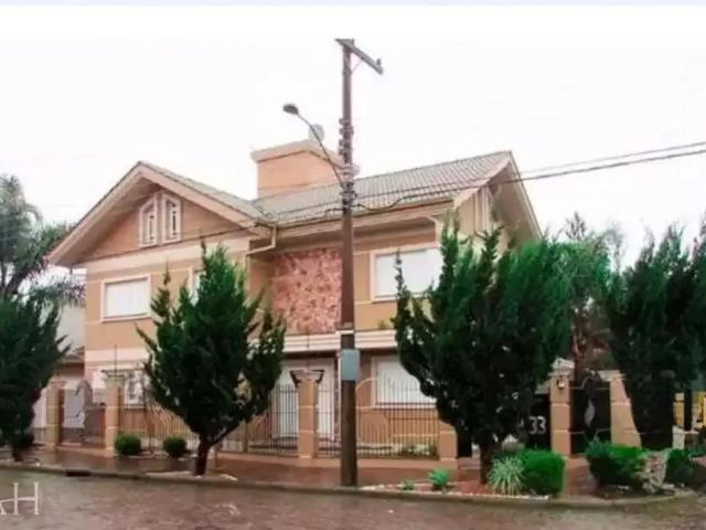Casa / Sobrado para Venda em Caxias do Sul/RS Nossa Senhora da Saúde 4 Quartos