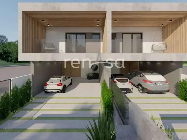 Casa / Sobrado para Venda em Caxias do Sul/RS Nossa Senhora da Saúde 3 Quartos