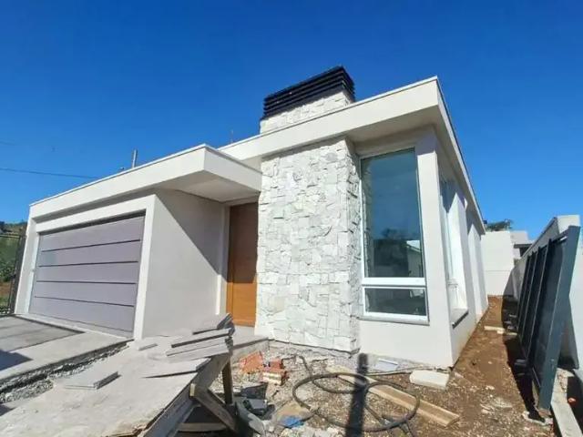 Casa / Sobrado para Venda em Caxias do Sul/RS Nossa Senhora da Saúde 3 Quartos