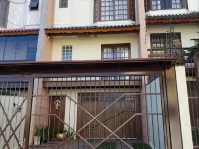 Casa / Sobrado para Venda em Caxias do Sul/RS Nossa Senhora da Saúde 3 Quartos