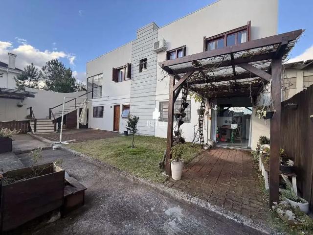 Casa / Sobrado para Venda em Caxias do Sul/RS Nossa Senhora da Saúde 3 Quartos