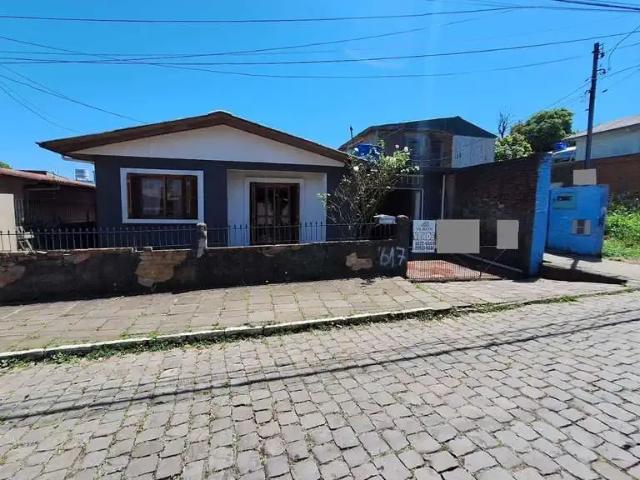 Casa / Sobrado para Venda em Caxias do Sul/RS Nossa Senhora de Fátima 2 Quartos