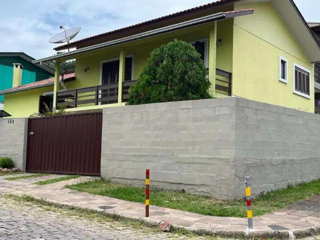 Casa / Sobrado para Venda em Caxias do Sul/RS Nossa Senhora do Rosário 4 Quartos