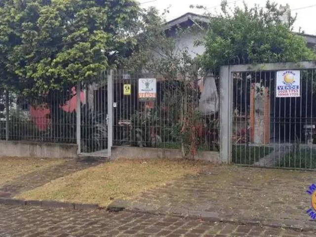 Casa / Sobrado para Venda em Caxias do Sul/RS São Caetano 3 Quartos