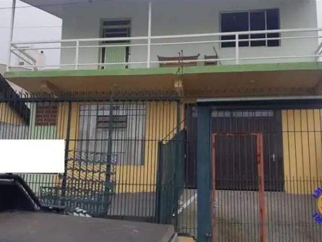 Casa / Sobrado para Venda em Caxias do Sul/RS São Caetano 3 Quartos