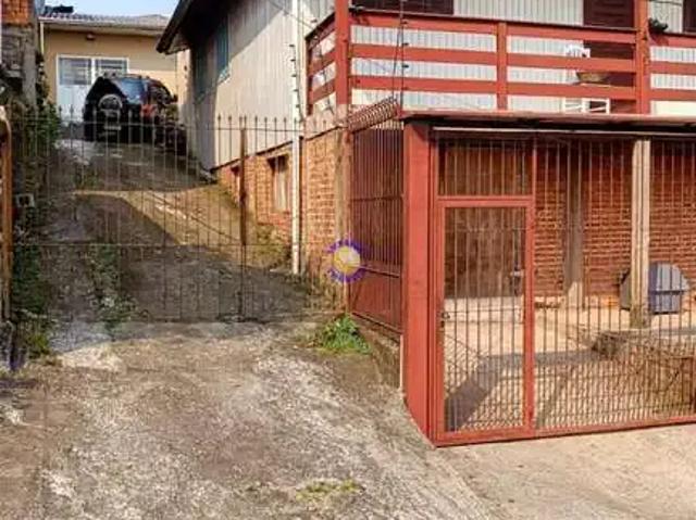 Casa / Sobrado para Venda em Caxias do Sul/RS São Caetano 3 Quartos