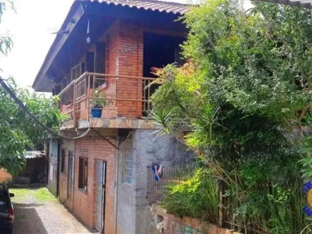 Casa / Sobrado para Venda em Caxias do Sul/RS São Caetano 4 Quartos