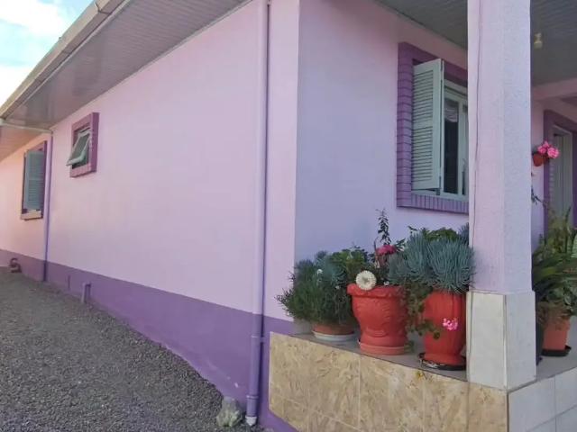 Casa / Sobrado para Venda em Caxias do Sul/RS São Cristóvão 3 Quartos