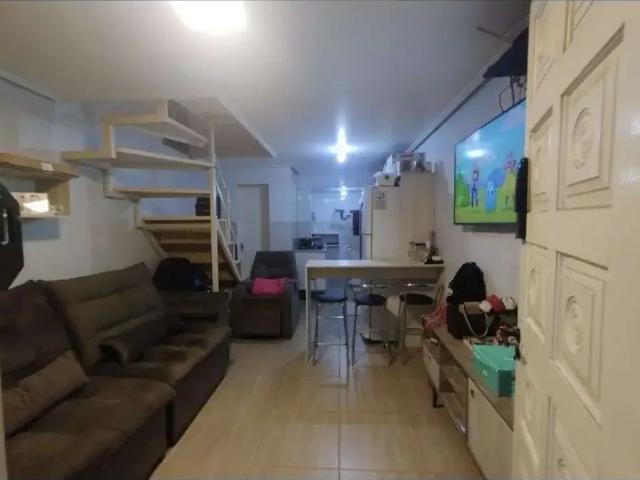 Casa / Sobrado para Venda em Caxias do Sul/RS São Giácomo 2 Quartos