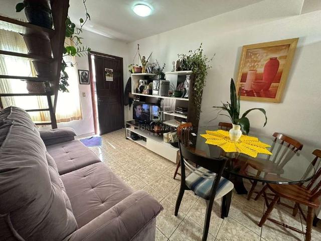 Casa / Sobrado para Venda em Caxias do Sul/RS São Giácomo 2 Quartos