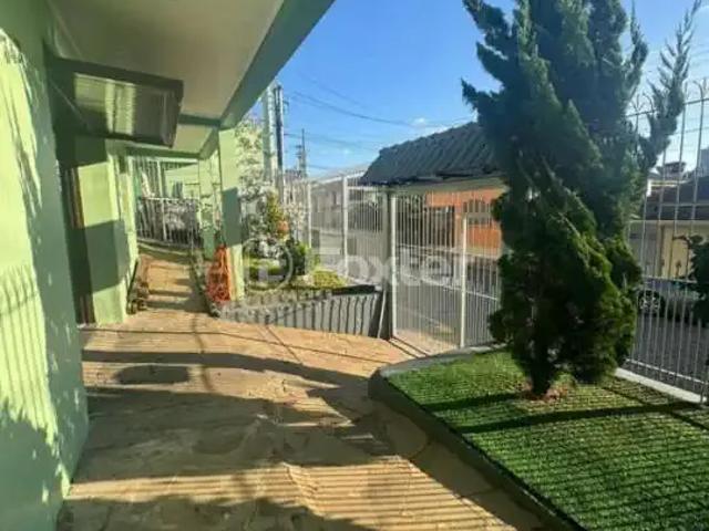 Casa / Sobrado para Venda em Caxias do Sul/RS São Leopoldo 3 Quartos