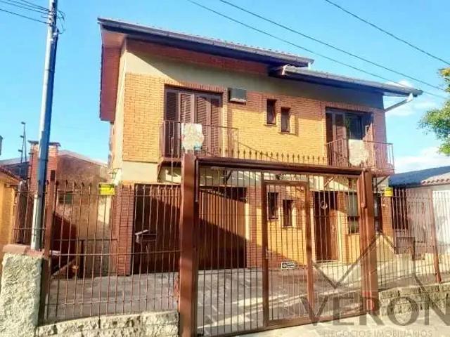 Casa / Sobrado para Venda em Caxias do Sul/RS São Leopoldo 3 Quartos