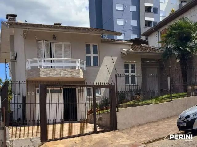 Casa / Sobrado para Venda em Caxias do Sul/RS São Leopoldo 3 Quartos