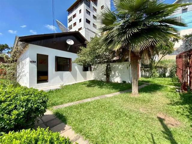 Casa / Sobrado para Venda em Caxias do Sul/RS São Leopoldo 4 Quartos