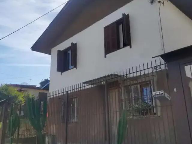 Casa / Sobrado para Venda em Caxias do Sul/RS São Leopoldo 5 Quartos