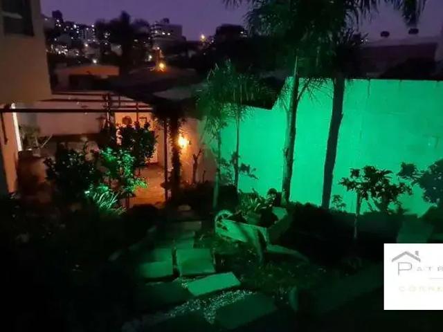 Casa / Sobrado para Venda em Caxias do Sul/RS São Leopoldo 6 Quartos