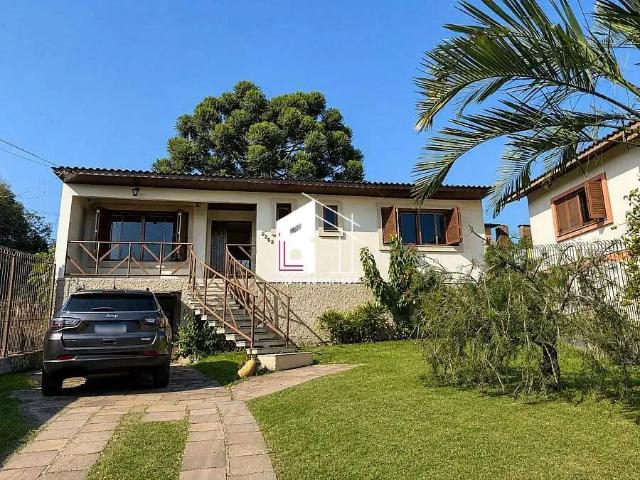 Casa / Sobrado para Venda em Caxias do Sul/RS São Victor COHAB 3 Quartos