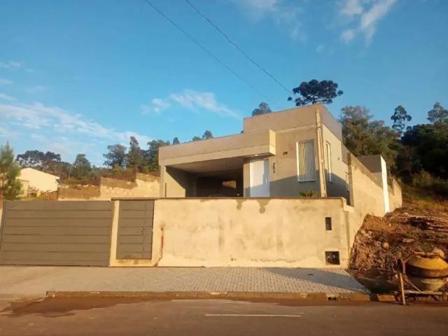 Casa / Sobrado para Venda em Caxias do Sul/RS São Virgílio 3 Quartos
