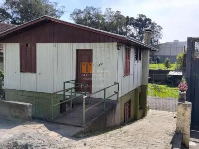 Casa / Sobrado para Venda em Caxias do Sul/RS Sagrada Família 3 Quartos