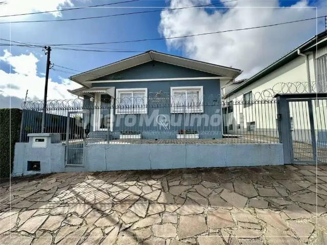Casa / Sobrado para Venda em Caxias do Sul/RS Sagrada Família 3 Quartos