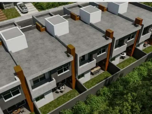 Casa / Sobrado para Venda em Caxias do Sul/RS Sagrada Família 3 Quartos
