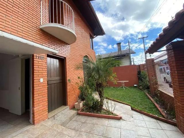 Casa / Sobrado para Venda em Caxias do Sul/RS Salgado Filho 5 Quartos