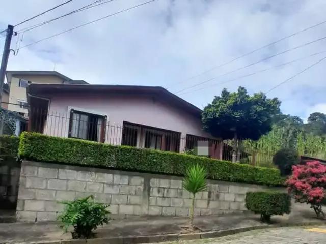 Casa / Sobrado para Venda em Caxias do Sul/RS Salgado Filho 8 Quartos
