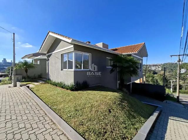 Casa / Sobrado para Venda em Caxias do Sul/RS Salgado Filho 3 Quartos