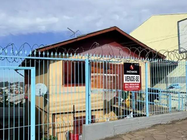 Casa / Sobrado para Venda em Caxias do Sul/RS Salgado Filho 3 Quartos