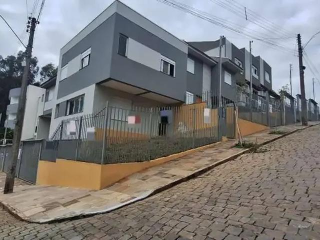 Casa / Sobrado para Venda em Caxias do Sul/RS Santa Catarina 3 Quartos