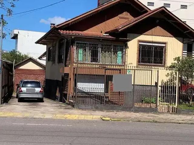 Casa / Sobrado para Venda em Caxias do Sul/RS Santa Catarina 3 Quartos