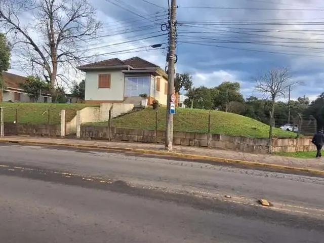 Casa / Sobrado para Venda em Caxias do Sul/RS Santa Catarina 3 Quartos