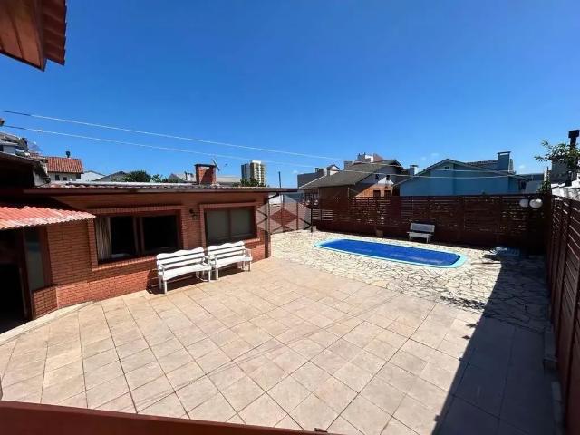 Casa / Sobrado para Venda em Caxias do Sul/RS Santa Catarina 2 Quartos