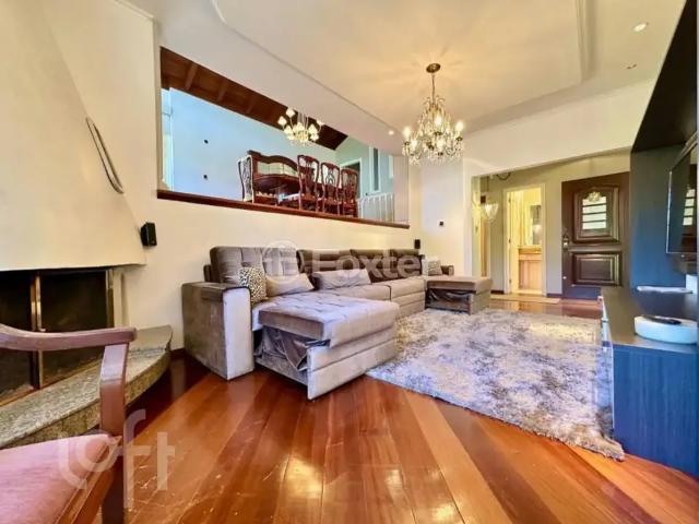 Casa / Sobrado para Venda em Caxias do Sul/RS Santa Catarina 4 Quartos