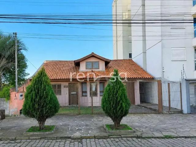 Casa / Sobrado para Venda em Caxias do Sul/RS Santa Lúcia 3 Quartos