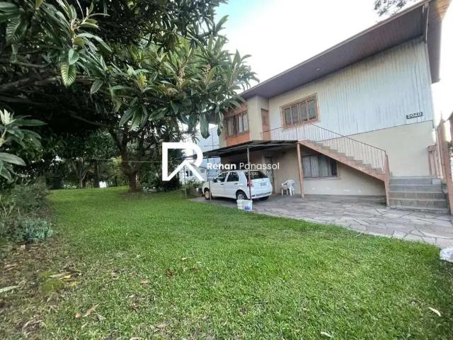 Casa / Sobrado para Venda em Caxias do Sul/RS Santa Lúcia 3 Quartos