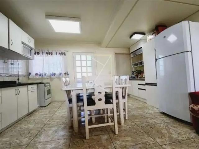 Casa / Sobrado para Venda em Caxias do Sul/RS Santa Lúcia 2 Quartos